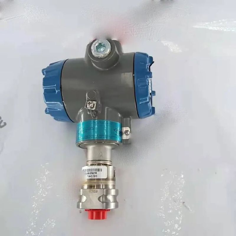 STG74S Smart Inline Gage Pressure Transmitter Wysoko wytrzymały 24V DC ...